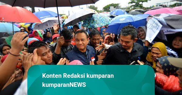 Foto: Deklarasikan Relawan Perubahan, Anies Baswedan Kunjungi Sumatera Barat | kumparan.com